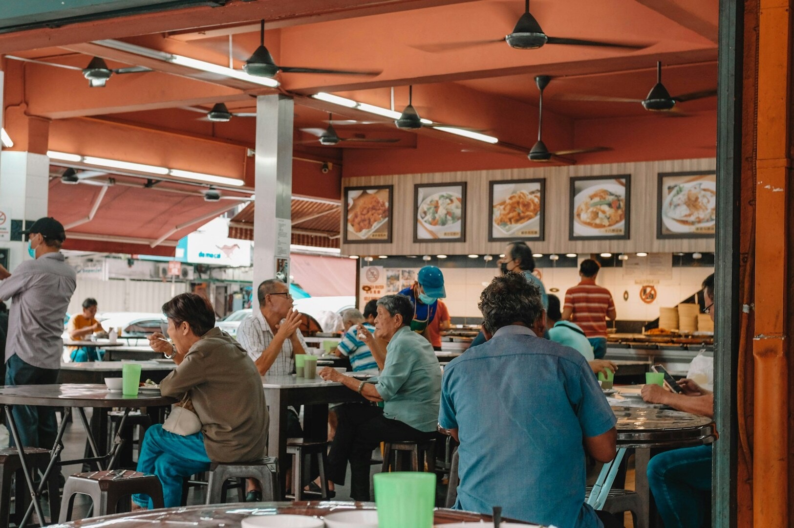 The Ultimate Guide to the Best Hawker Stalls Singapore Has to Offer